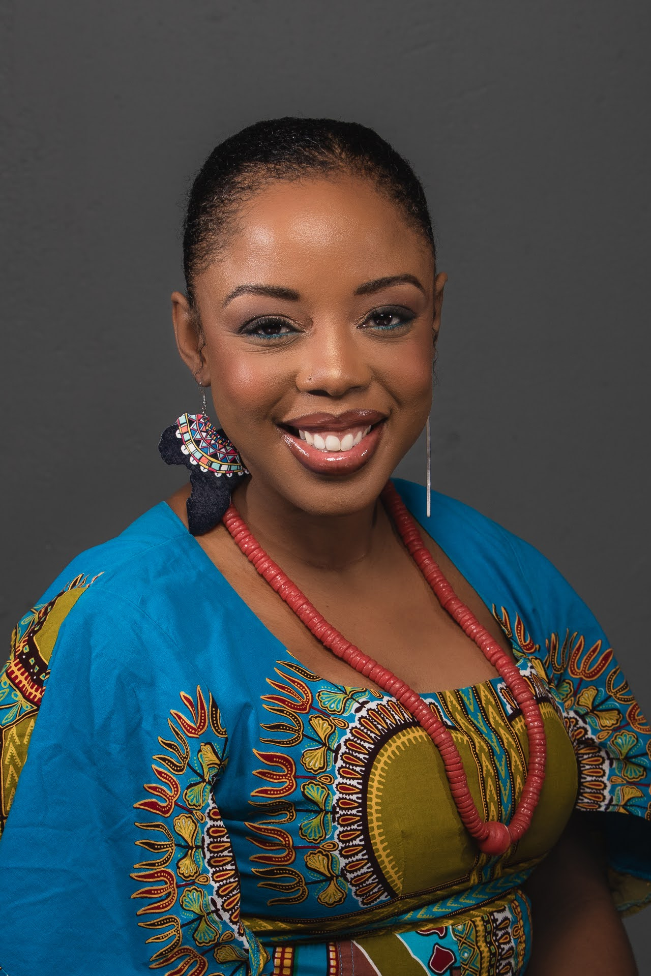 Nadia Hohn | The Writers' Union of Canada